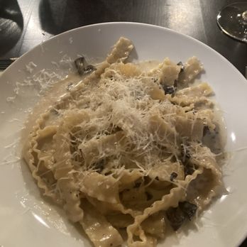 LA BREZZA RESTAURANT & CAFE - Updated December 2025 - 50 Photos & 61 ...