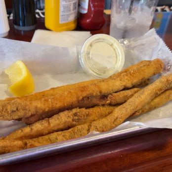 FIN & ALE - Updated January 2026 - 24 Photos & 20 Reviews - 4120 7th ...