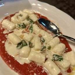 ZARELLA PIZZERIA & TAVERNA - Updated July 2025 - 197 Photos & 72 ...