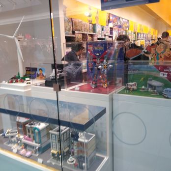 THE LEGO STORE - Updated September 2024 - 57 Photos & 14 Reviews - 7900 ...