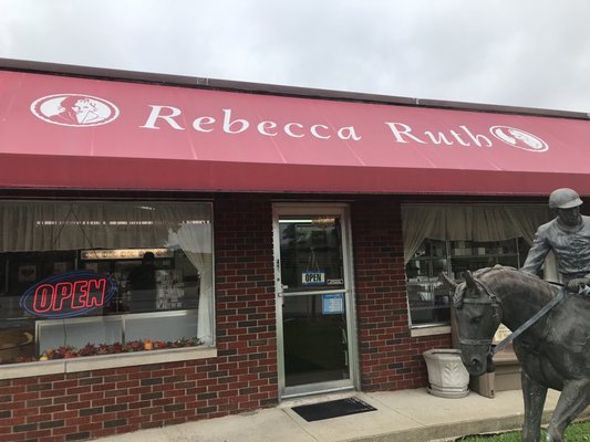 REBECCA RUTH CANDY STORE - Updated July 2024 - 29 Photos & 26 Reviews ...