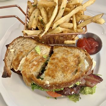 CAROLINE’S ON MAIN - Updated October 2024 - 49 Photos & 45 Reviews ...