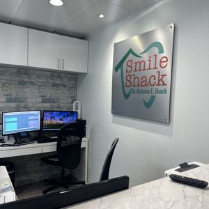 HAUPPAUGE FAMILY DENTAL CARE: EUGENE AVRASH, DDS - Updated August 2024 ...