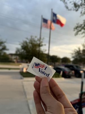 WEST PEARLAND LIBRARY - Updated December 2025 - 130 Photos & 36 Reviews ...