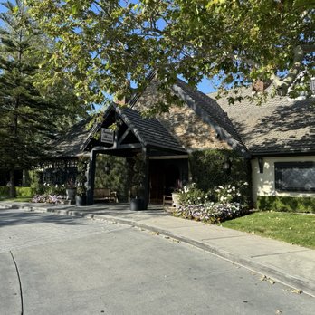 SUMMIT HOUSE - Updated November 2024 - 5211 Photos & 2583 Reviews ...