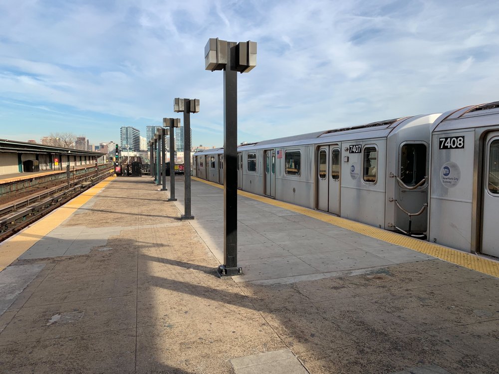 MTA - METS-WILLETS POINT SUBWAY STATION - 50 Photos - Metro Stations ...