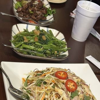 CLAY POT KITCHEN - COM NIEU HOUSTON - Updated July 2024 - 347 Photos ...