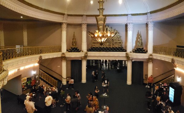 SABAN THEATRE near 8440 Wilshire Blvd, Beverly Hills, California - 753 ...