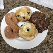 ZERILLI’S BAKERY - 180 Photos & 73 Reviews - 42171 Garfield Rd, Clinton ...
