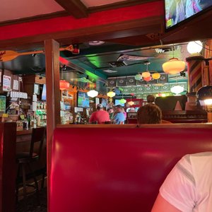 HOP YARD ALE WORKS - Updated May 2025 - 19 Photos & 30 Reviews - 512 W ...