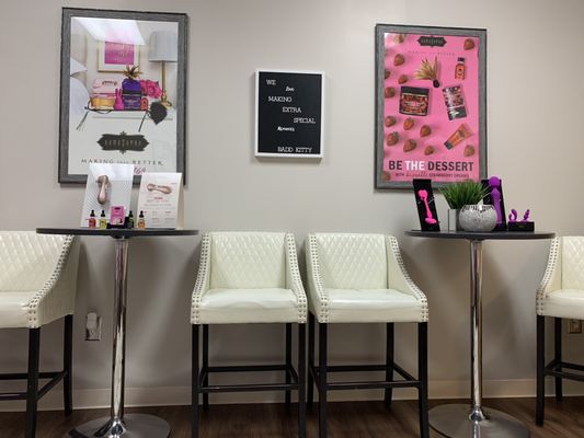 BADD KITTY - Updated July 2025 - 41 Photos - 622 Old Trolley Rd ...