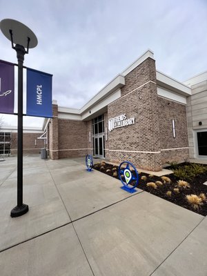 SOUTH HUNTSVILLE PUBLIC LIBRARY - Updated August 2025 - 30 Photos ...