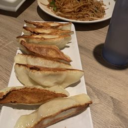 DUMPLING INN - Updated December 2025 - 4443 Photos & 3462 Reviews ...