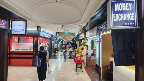 ARCADE MONEY CHANGERS - Updated December 2025 - 16 Photos - 11 Collyer ...