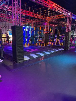 AIRTOPIA ADVENTURE PARK - Updated October 2024 - 161 Photos & 81 ...