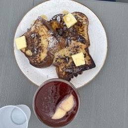 TABLE 33 - Updated June 2024 - 443 Photos & 369 Reviews - 130 W 2nd St ...