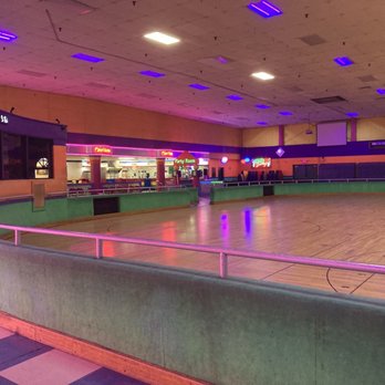 SKATE WORLD OF TROY - Updated December 2025 - 45 Photos & 100 Reviews ...