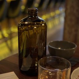 BISOUS - Updated January 2026 - 209 Photos & 103 Reviews - 938 W Fulton ...