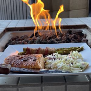 THE PINT HOUSE BAR AND GRILL - 148 Photos & 207 Reviews - 265 S Main St ...