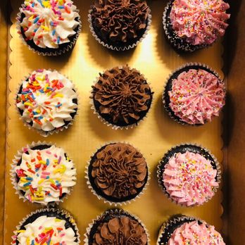 HEIRLOOM BAKERY AND KITCHEN - Updated December 2025 - 20 Photos ...