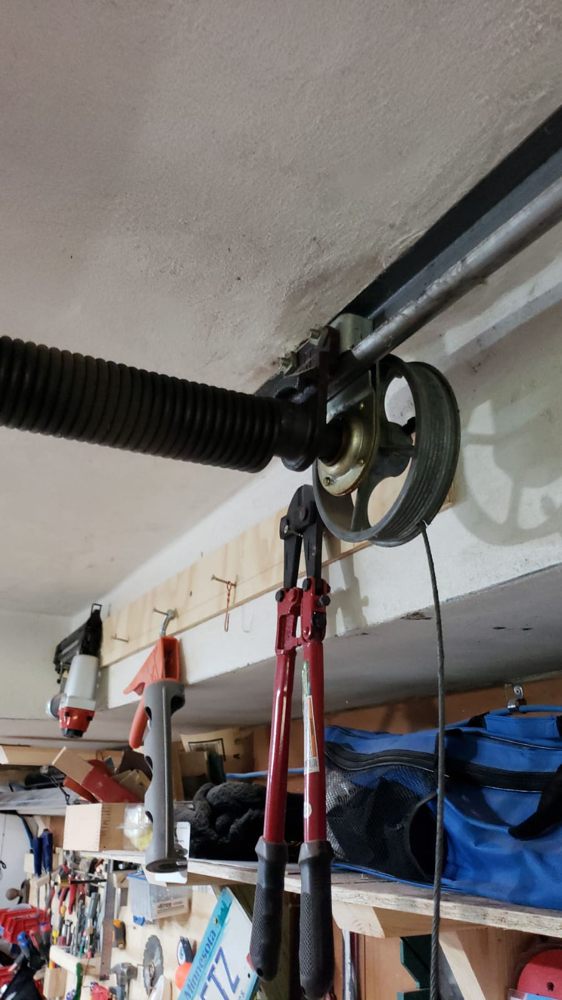 TC GARAGE DOOR AND LOCKSMITH SERVICES - 47 Photos - 4421 Minnetonka ...