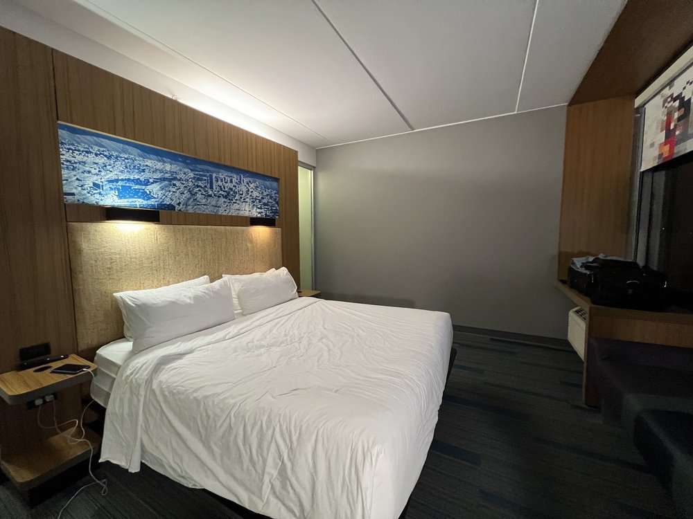 ALOFT PORTLAND AIRPORT AT CASCADE STATION - 268 Photos & 255 Reviews ...