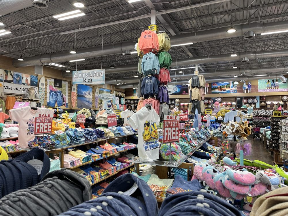 ALVIN’S ISLAND #318 - Updated October 2025 - 12 Photos - 1000 Hwy 98 E ...