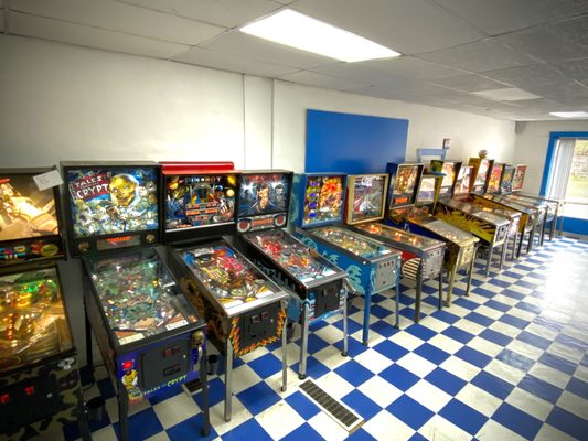 TOKENS ARCADE - Updated January 2025 - 14 Photos - 18 Chesapeake St, Lyndora, Pennsylvania ...
