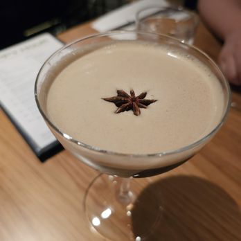 EARLS KITCHEN + BAR - Updated January 2026 - 239 Photos & 239 Reviews ...