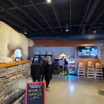 TAVERN 22 - Updated December 2025 - 23 Photos & 25 Reviews - 3401 ...