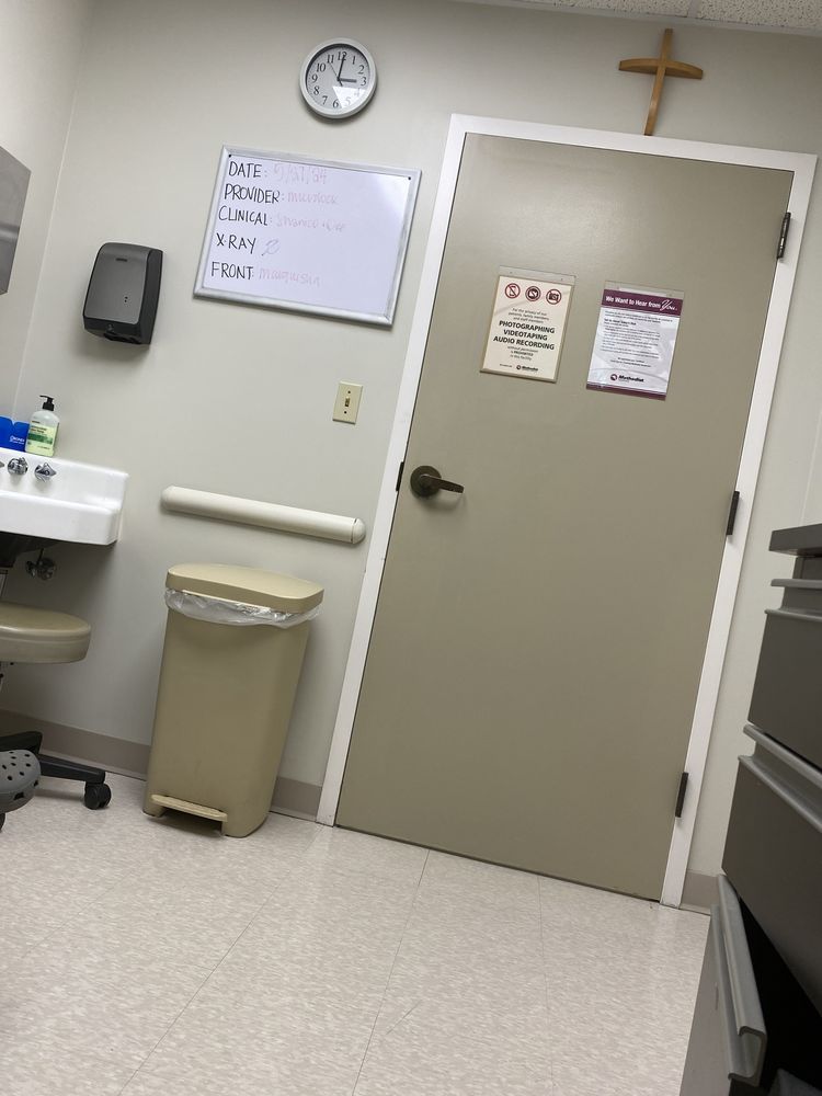 METHODIST MINOR MEDICAL CENTER - Updated October 2025 - 8035 Club Pkwy ...