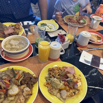 HOTEL CALAFIA - Updated March 2025 - 38 Photos & 15 Reviews - Calzada ...