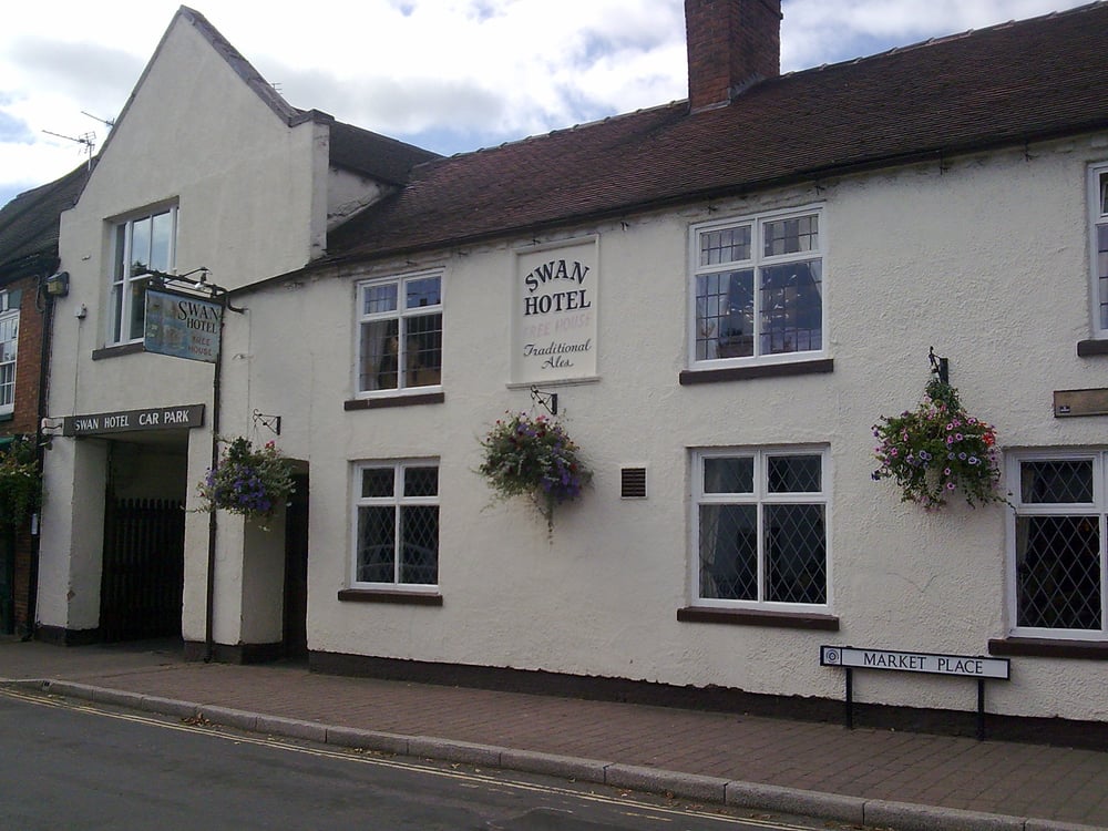 SWAN HOTEL - Updated July 2024 - 15 Market Place, Brewood ...