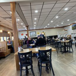 VILLAGE GAP DINER - Updated January 2026 - 23 Photos - 5360 Lincoln Hwy ...