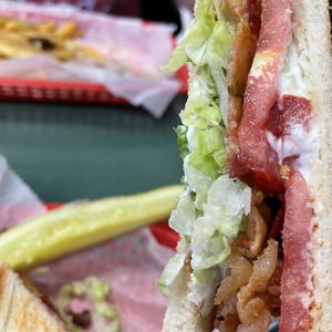 CAFE 75 - 14 Photos - 1214 Commercial Ave, Mounds, Oklahoma - Comfort ...