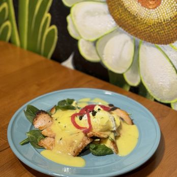 BESPOKE ALL DAY CAFE - Updated July 2024 - 1240 Photos & 558 Reviews ...