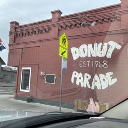 DONUT PARADE - Updated July 2025 - 132 Photos & 203 Reviews - 2152 N ...