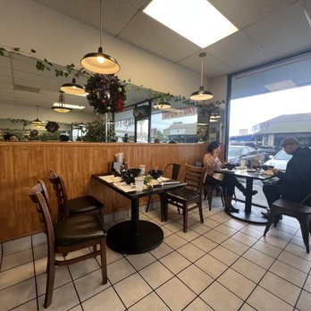 BUN BO WAY - Updated July 2024 - 293 Photos & 275 Reviews - 15450 ...