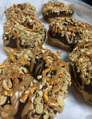 HOME RUN DONUTS - 29 Photos & 25 Reviews - 16512 National Pike ...