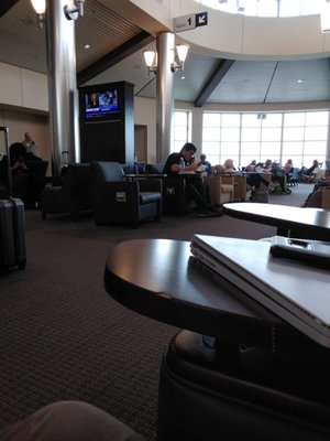 PITT GREENVILLE AIRPORT - 12 Reviews - Pitt Greenville Airport ...