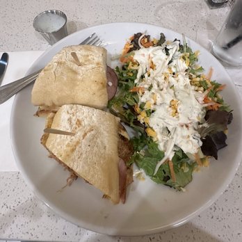 THE 31ST GRILL - Updated May 2024 - 63 Photos & 51 Reviews - 32 John St ...