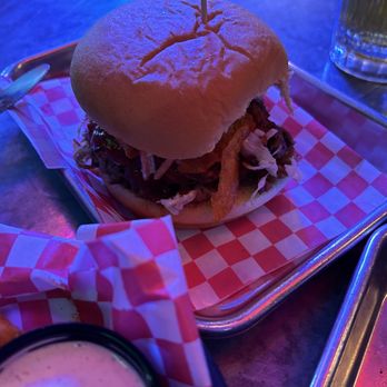 BEE’S BARBECUE - OTR - Updated February 2025 - 53 Photos & 46 Reviews ...