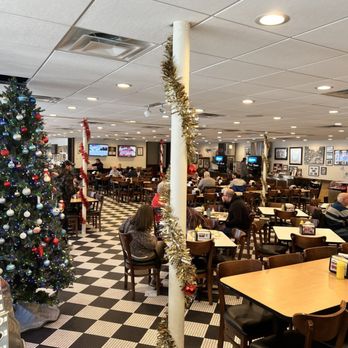 MANNY’S CAFETERIA & DELICATESSEN - Updated May 2025 - 1574 Photos ...