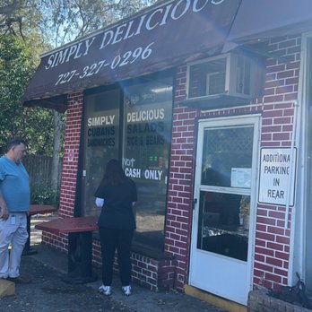 SIMPLY DELICIOUS - COUNTRY MARKET & DELI - Updated October 2024 - 96 ...