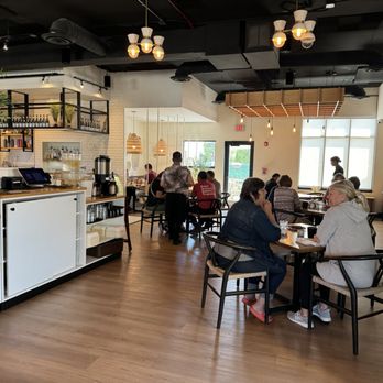 EGG REPUBLIC - Updated March 2025 - 111 Photos & 114 Reviews - 511 Chancellor Dr, Bloomington ...