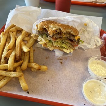 MISSION BURGERS - Updated January 2026 - 94 Photos & 144 Reviews - 4606 ...
