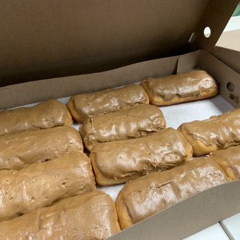 CHUCK’S DONUT SHOP - 355 Photos & 568 Reviews - 5335 NE 4th St, Renton ...