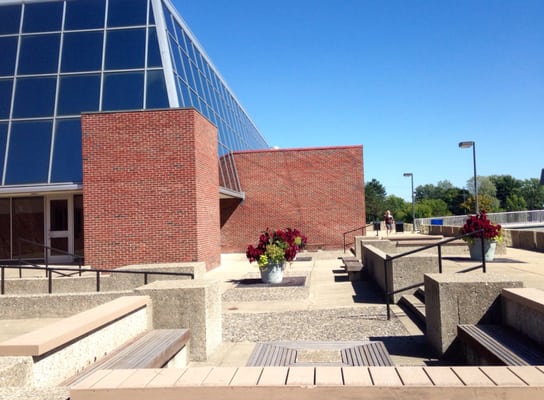 MACOMB COMMUNITY COLLEGE - Updated November 2025 - 44 Photos & 31 ...