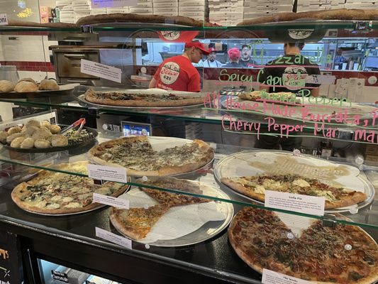 SLICE 420 - Updated October 2025 - 119 Photos & 163 Reviews - 3725 Oro ...