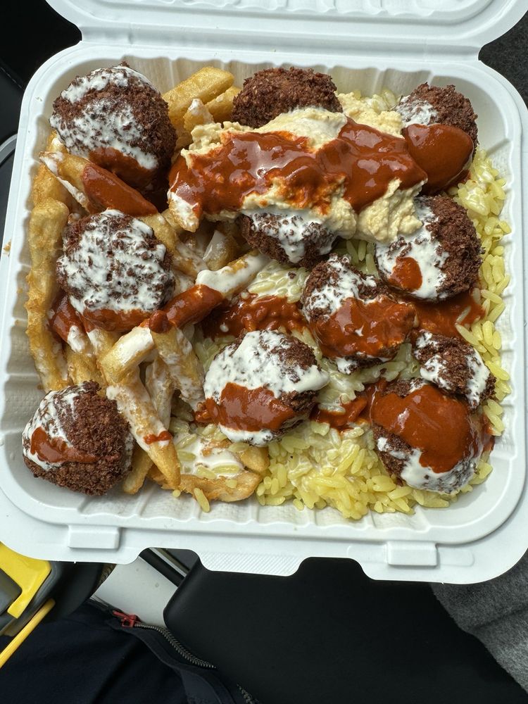 LAZEEZ SHAWARAMA - Updated May 2024 - 136 Guelph Street, Halton Hills ...